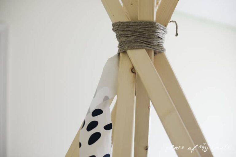 DIY TEEPEE