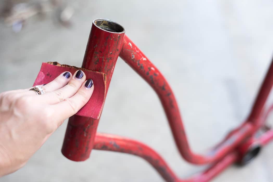 TURN AN OLD BIKE TO A STUNNING NEW PIECE WITH STOPS RUST PAINT - Place ...